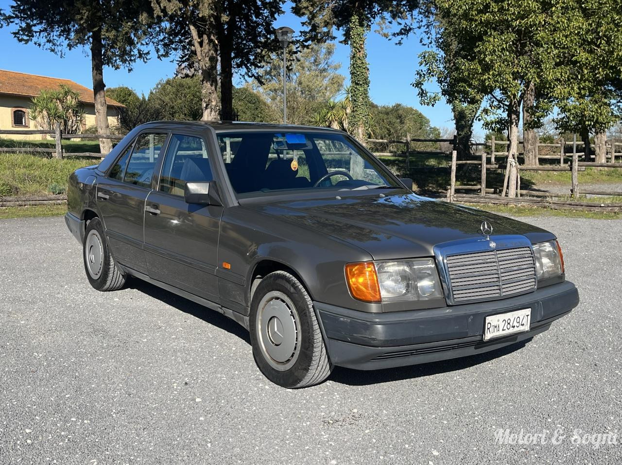 Auto Vendute| Parco Auto | Auto Vendute | Mercedes 200E (W124) - UNIPRO'